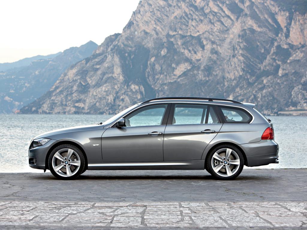BMW CAR WALLPAPERS: BMW_3 Series_335d_Touring Wallpapers