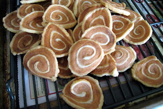 Lily's Wai Sek Hong: Cow's Ear Biscuit