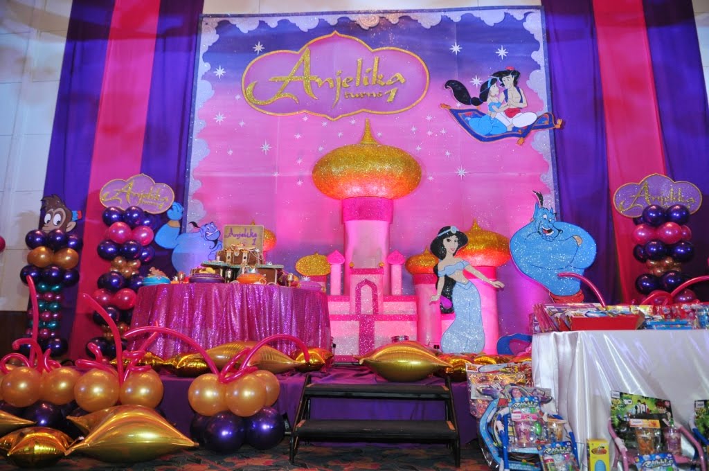Mom-About-Town: A 'shining, shimmering, splendid' celebration