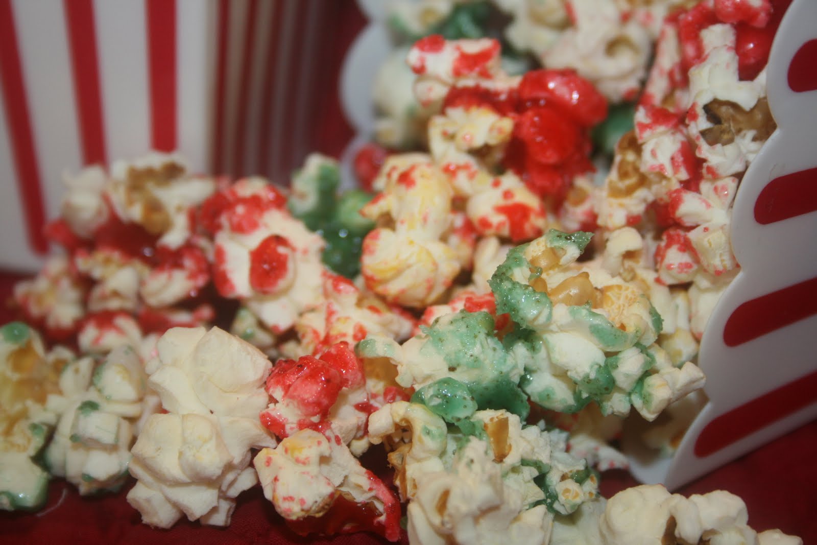 Prudence Pennywise: Patriotic Popcorn