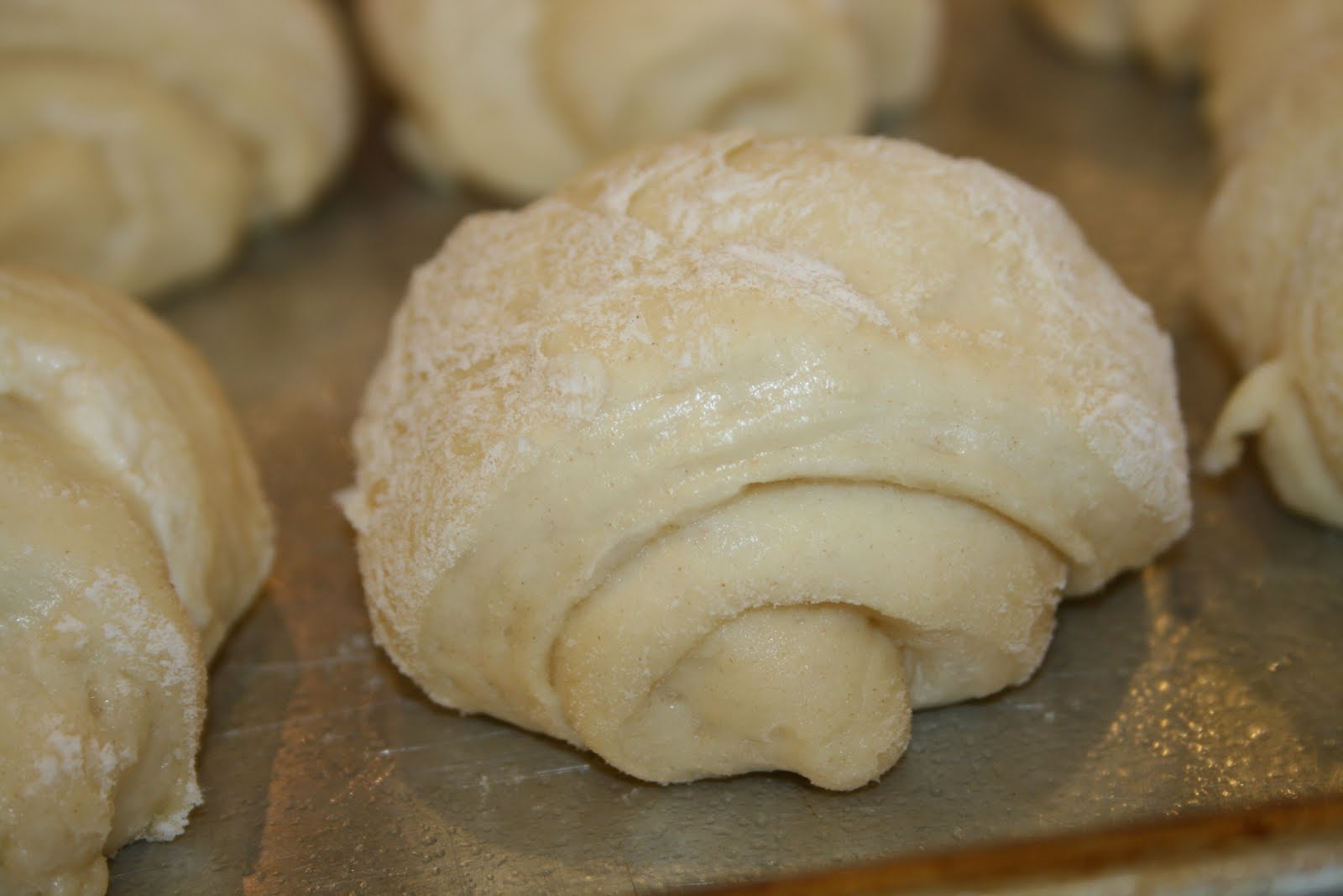 Prudence Pennywise: Grandma's Buttery Holiday Rolls Tutorial