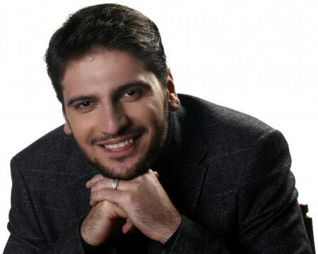 Senyumlah Dengan Ikhlas: Sami Yusuf