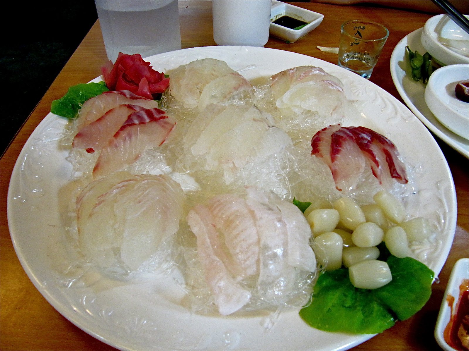 The View From Over Here: Jeju Guide: 회 (Raw Fish)