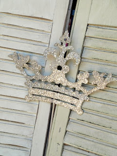 Noelle Garrett Designs: Crowning Glory