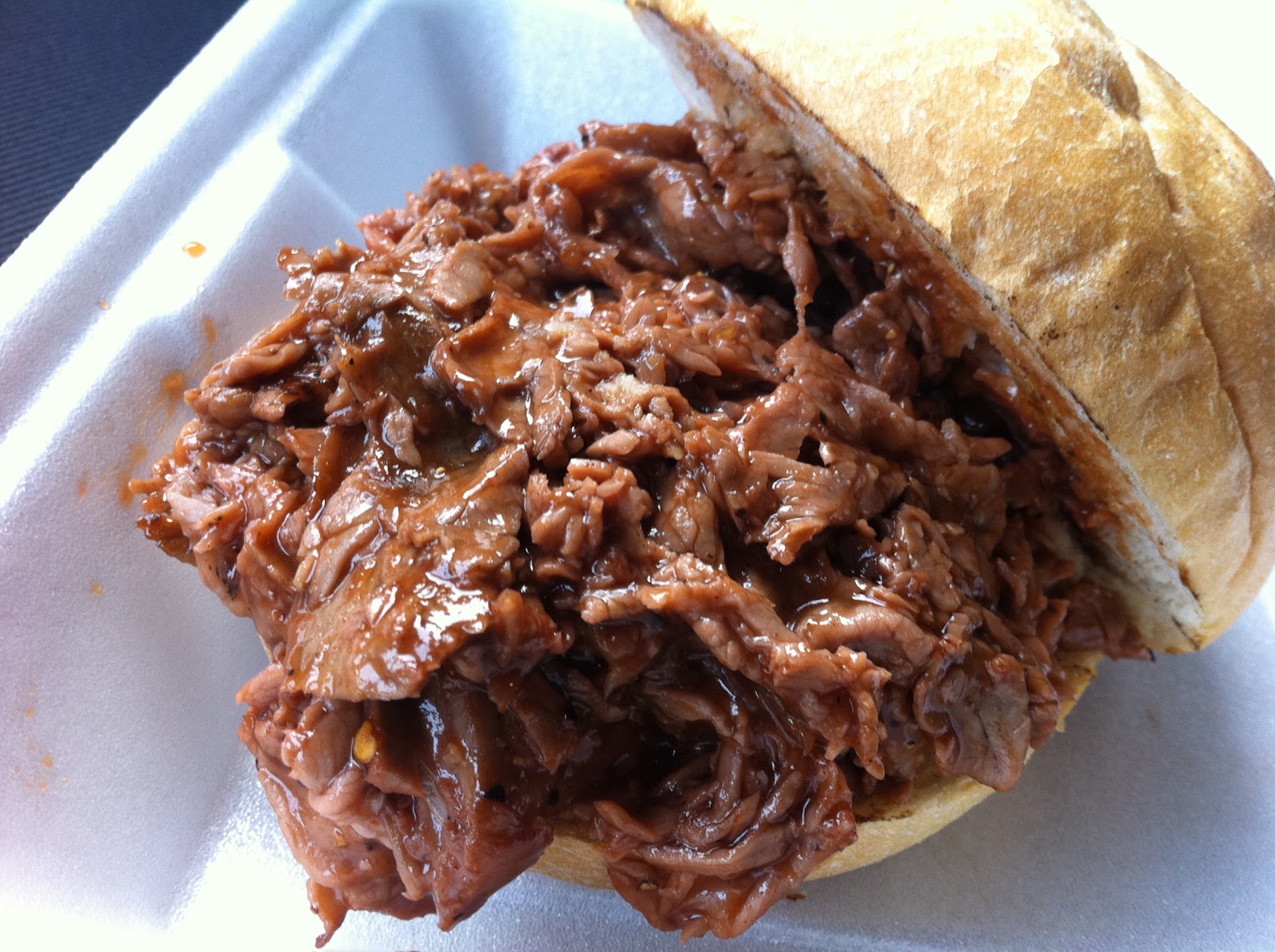 HowChow: A&W Pit Beef At Duvall's Marketplace in Jessup
