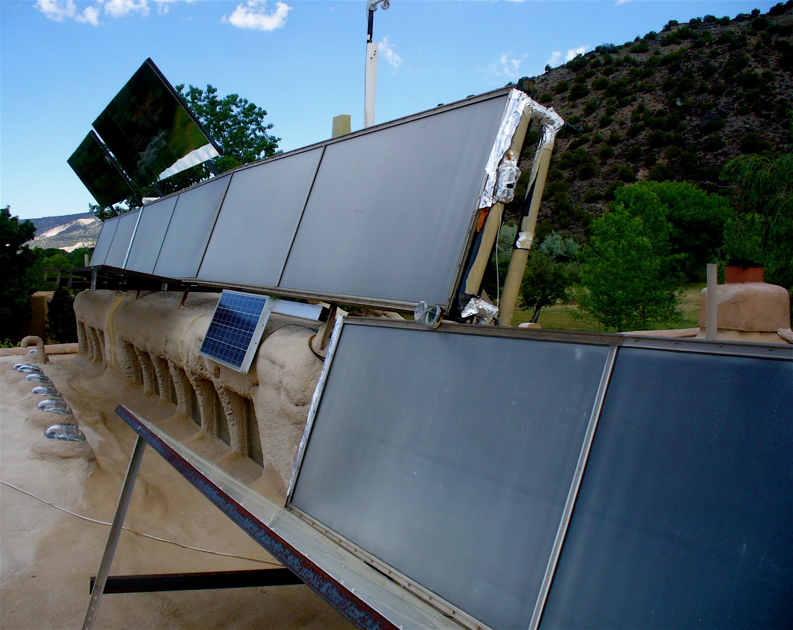 Alt. Build Blog: An Active Solar System