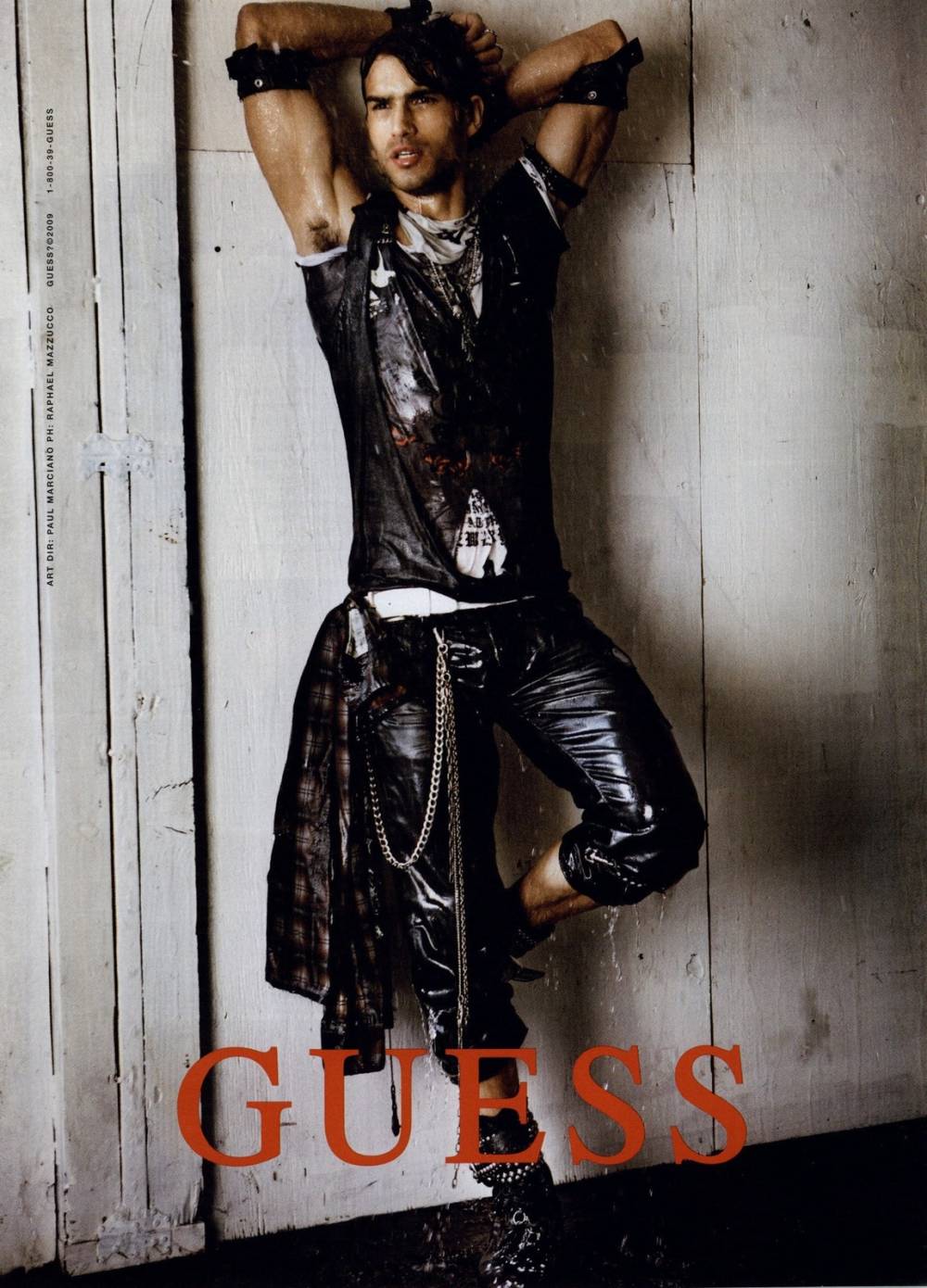 Guess - Fall/Winter 2009/2010 | Brazil Male Models