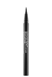 MiSSGLAMOURGiiRL: The Perfect Liquid Liner