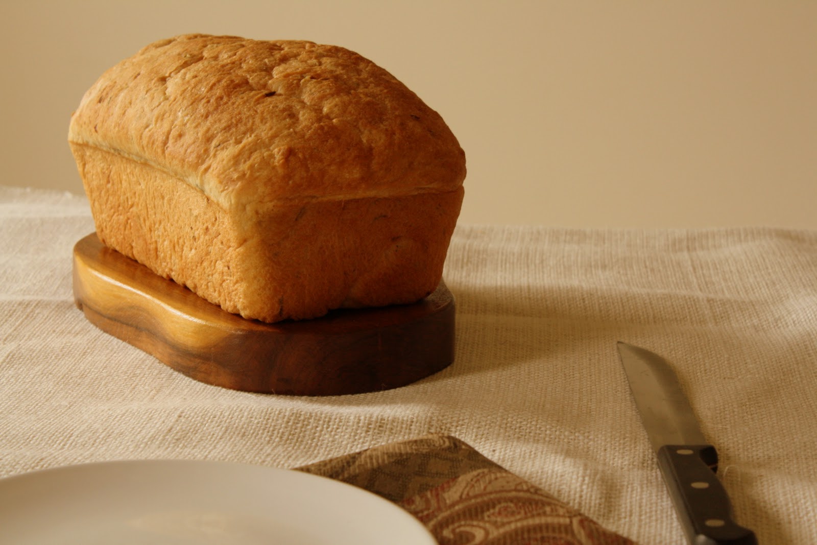 Versatile Vegetarian Kitchen: Iyengar Bakery Khara Bread / Spicy Onion ...