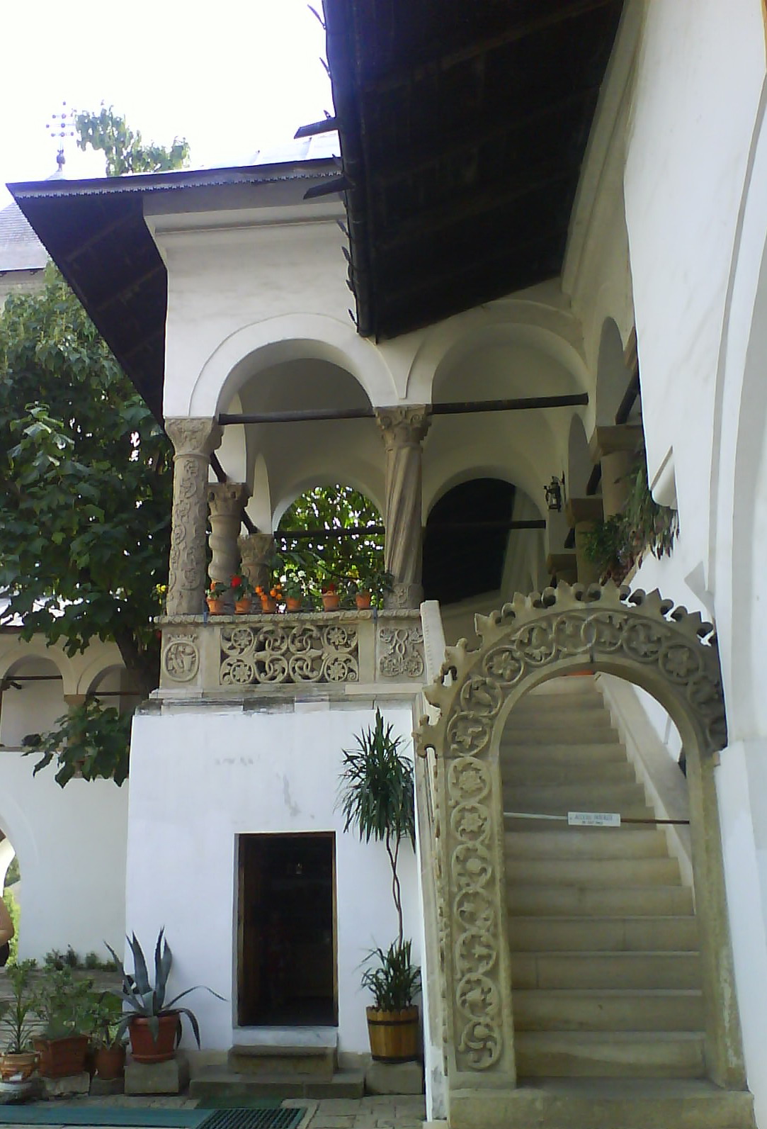 Scented Leaf: Horezu Monastery, World Heritage Site in UNESCO Patrimony ...