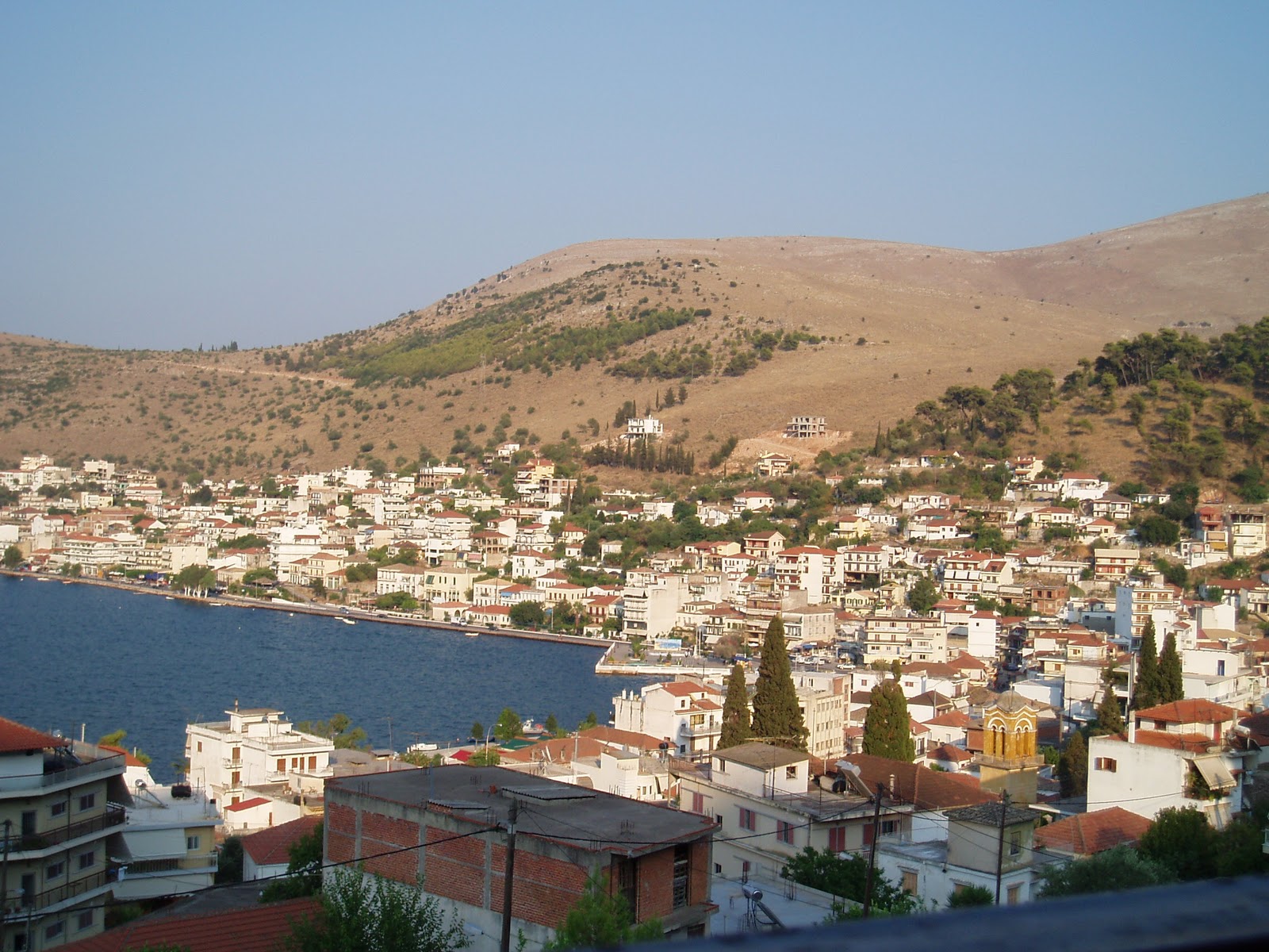 Aμπελάκι Αιτωλοακαρνανίας: ΑΜΦΙΛΟΧΙΑ