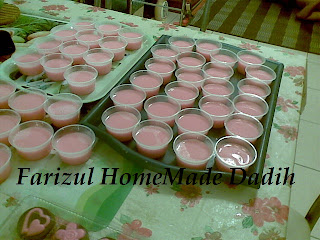 F@RIzul HoMeMaDe: Dadih - Strawberry Flavour