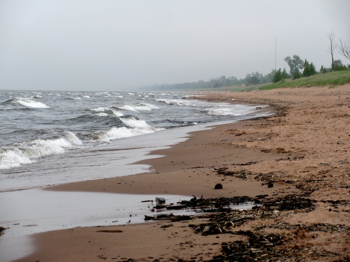 Gravel Beach: Duluth