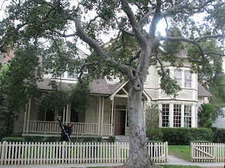 Set-Jetter & Movie Locations and More: Gremlins (1984)