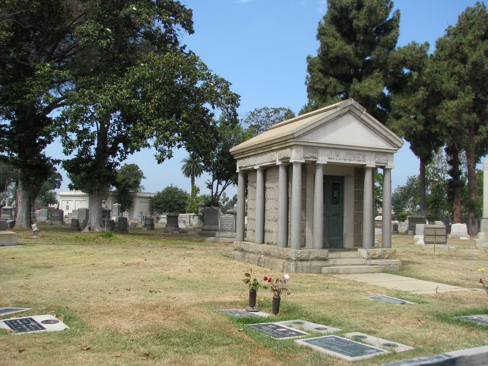 Set-Jetter & Movie Locations and More: Buffy The Vampire Slayer - new ...