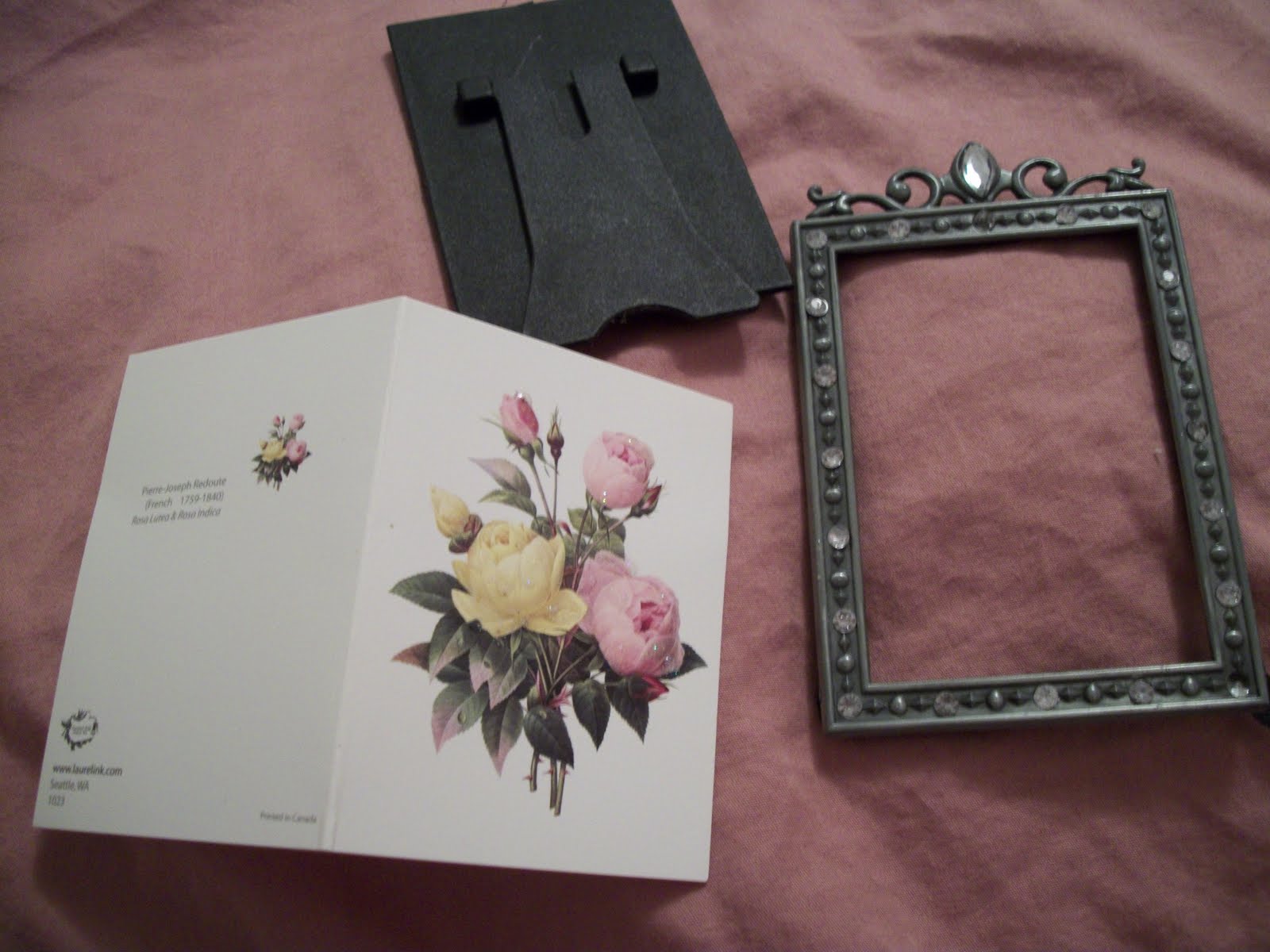 Home Living: Framed Cards