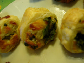 Dil Se..: Spinach Cheese Swirls