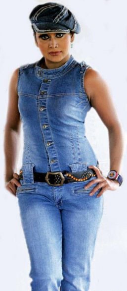 Sri Lankan Actress Model: Pics of Sri Lankan Actress Anusha Damayanthi