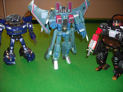 In the realm of the Senses: TOY REVIEW:TAKARA'S MASTERPIECE STARSCREAM