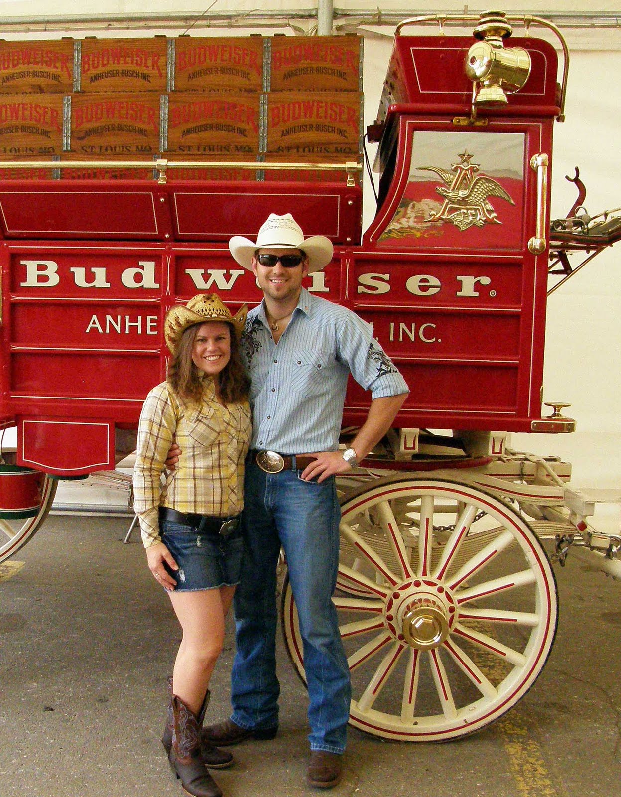 CANADIAN QUEST: Calgary Stampede (Rodeo, Chuck Wagons, Night Show)