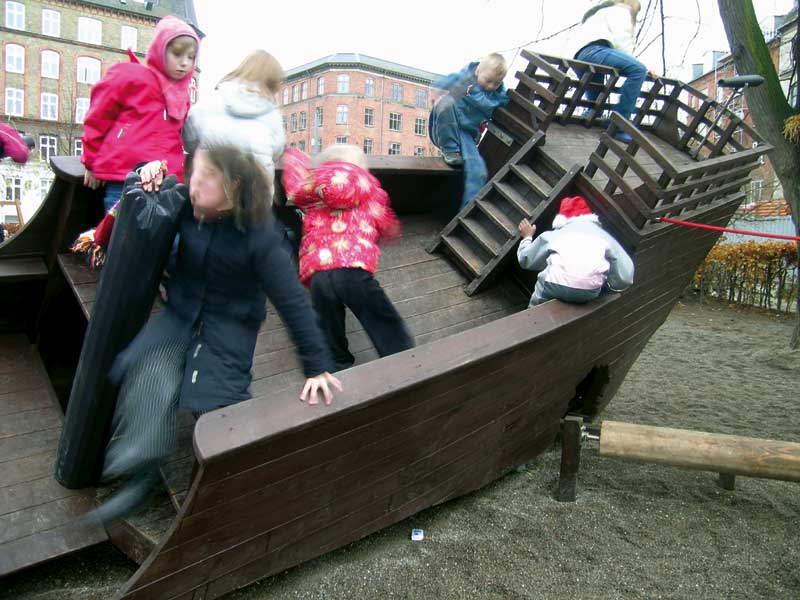 world's children: Monstrum Playgrounds