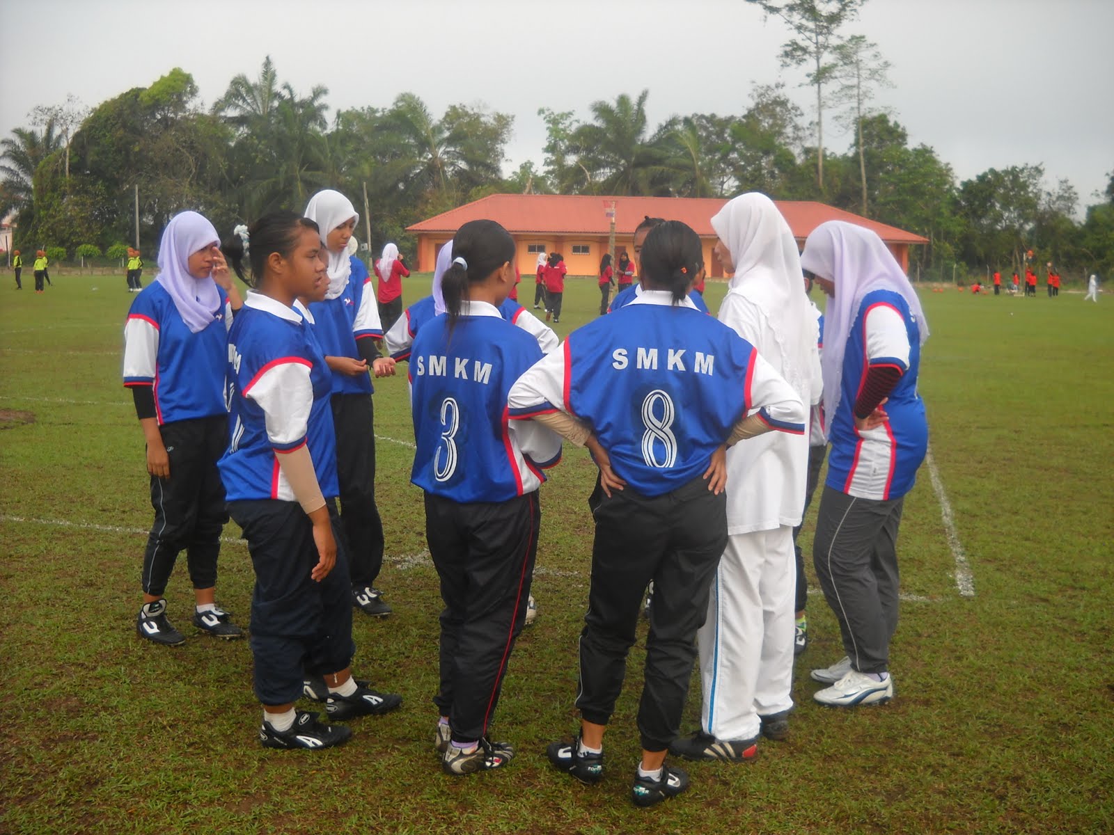 PUSAT SUMBER SMK MENGKARAK: Kejohanan Bola Jaring Sekolah-sekolah ...