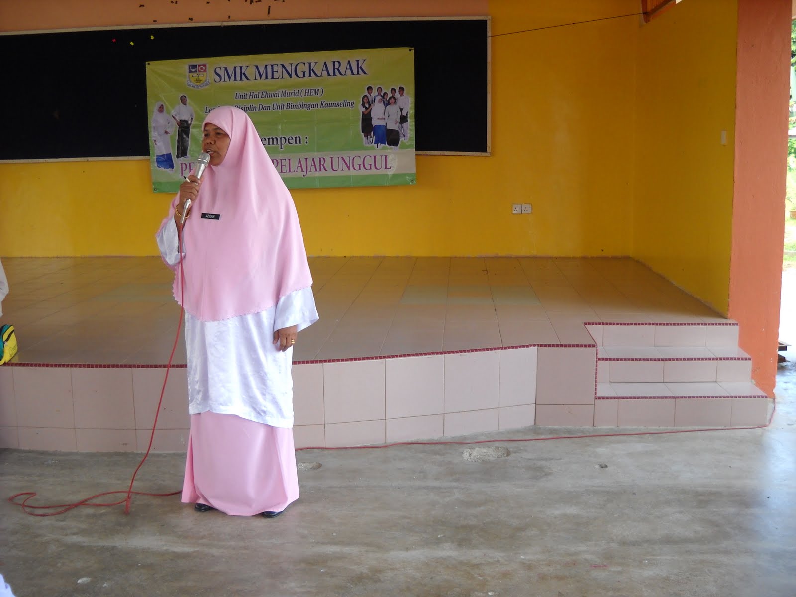 PUSAT SUMBER SMK MENGKARAK