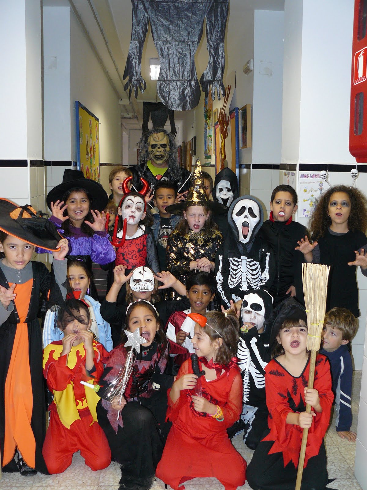 COLEGIO ANDALUCIA: Halloween in the 1st Cicle Bilingual Classes
