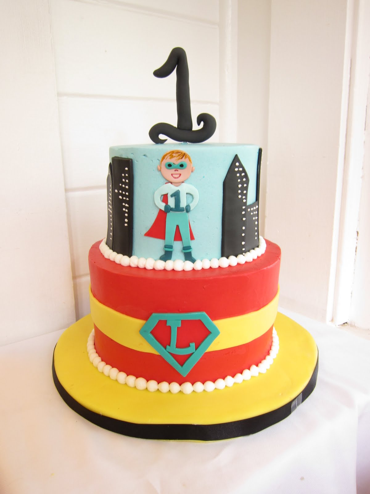 Polkadots Cupcake Factory: Cake, cake, and more cakes!