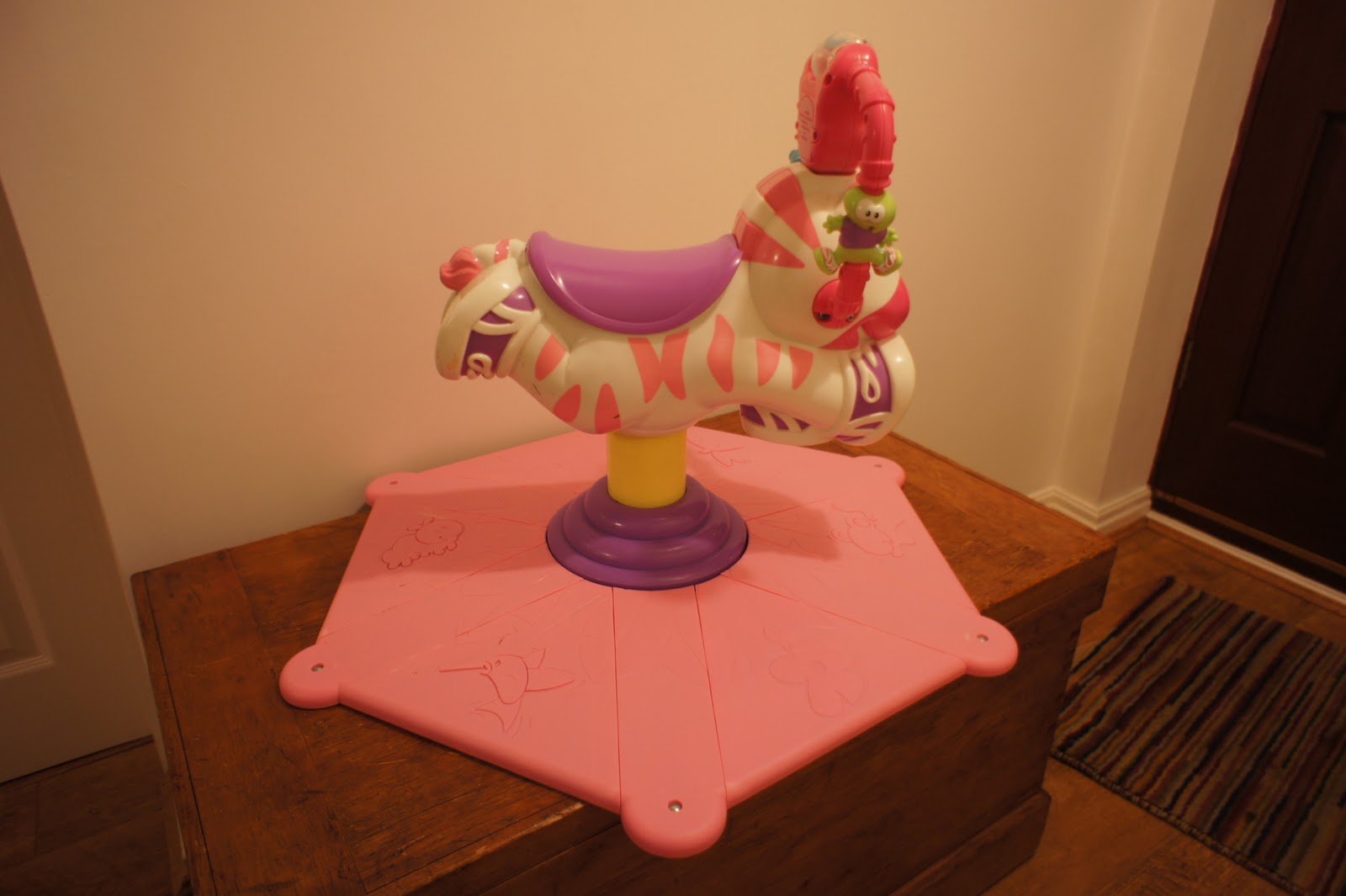 Super Snips: Fisher Price - Rocking Zebra - 175RM #00619 & #00620