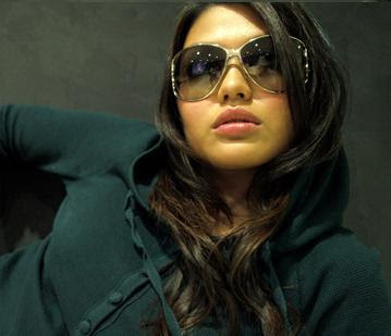 Mimi Aziz's Instagram, Twitter & Facebook on IDCrawl