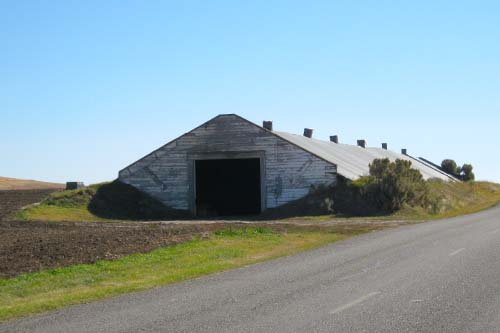 Side Trips: ELECTRICAL POWER FAILURE---INMATE ESCAPES