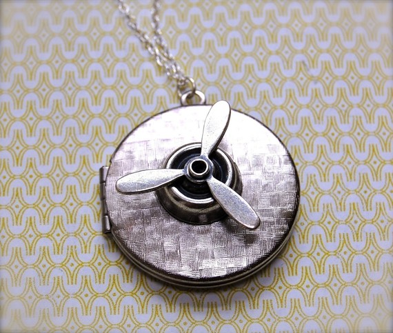 Etsy's best! Lovely Lockets | nooshloves