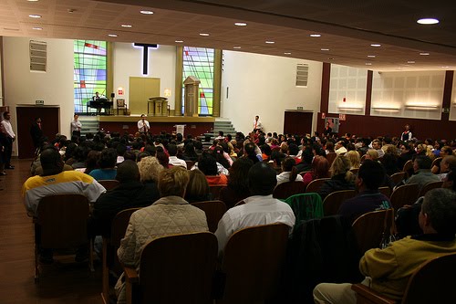 Ayuda Universal: IURD de España - Obra y Crecimiento