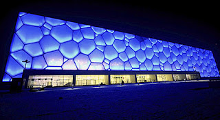 In the EYES of Architecture