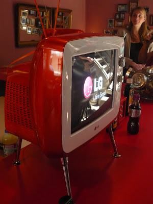 Áudio & Vídeo - Design & Automação: LG lança TV Retrô