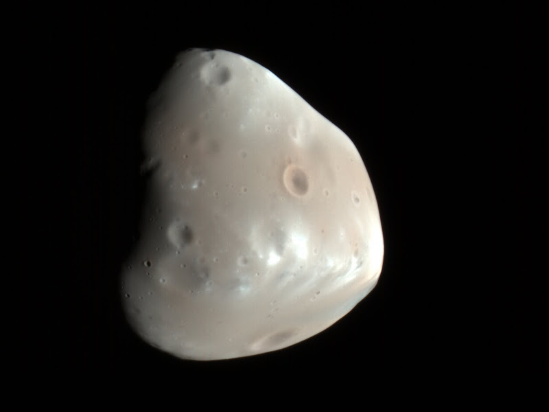 The Large Picture Blog: Mars' Moons: Deimos and Phobos