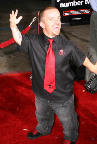 Car Design News: jackass wee man dies