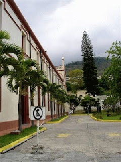 Norle: UCSAR...Una BUENA Opción Para Ser El Profesional Que Soñaste!