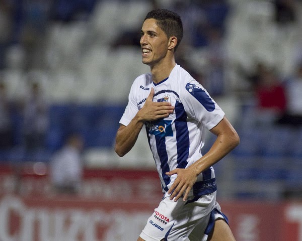 Fidel Chaves ya es el nuevo extremo izquierdo del Elche C.F. - PLANETA ...