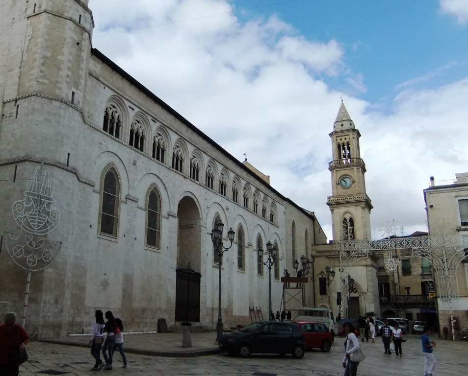 ALTAMURA / BARI---PUGLIA ...una passeggiata sul Corso Federico II di ...