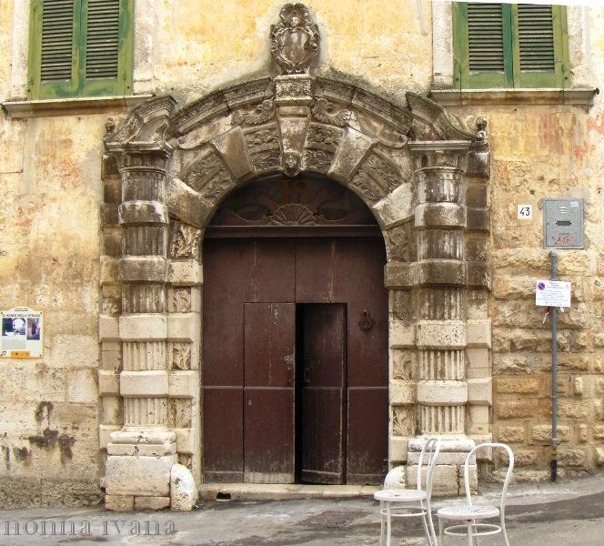 ALTAMURA / BARI---PUGLIA ...SCORCI della città e OSTERIA ANTICA