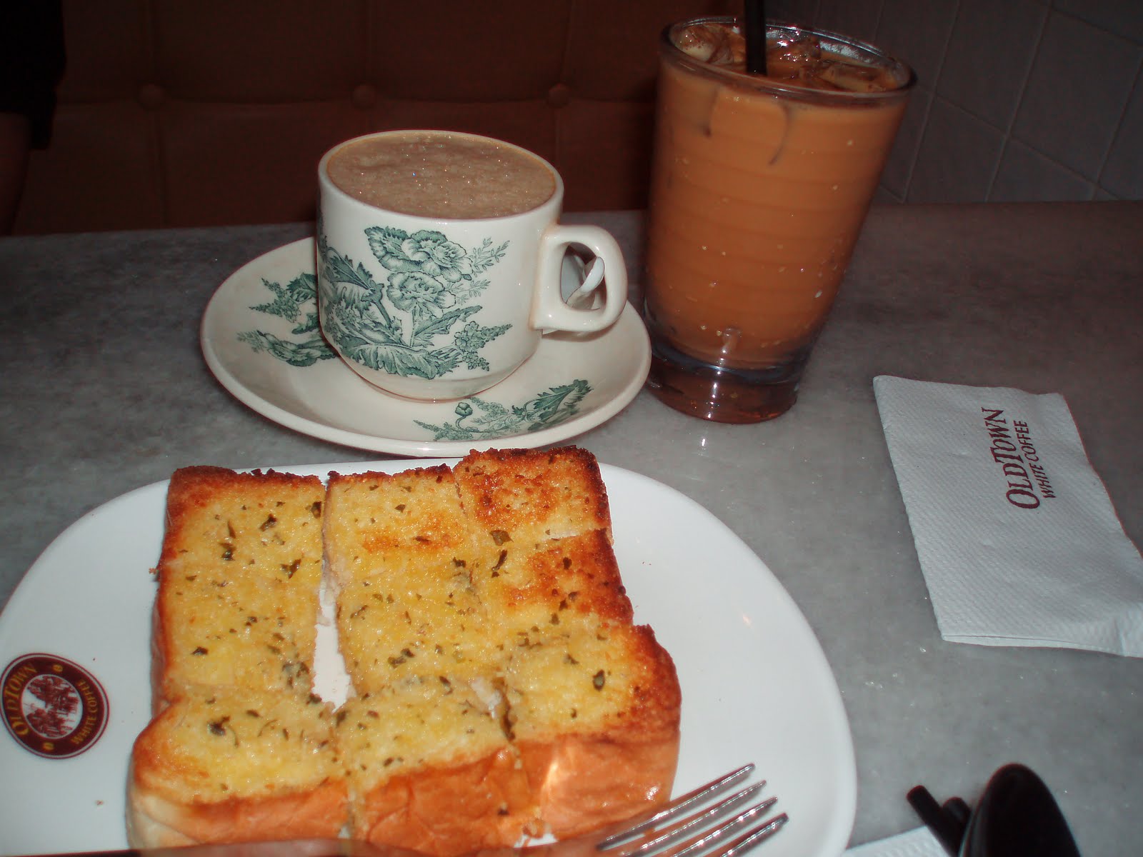 eastcoastlife: How do you like your coffee, Sir? - WW