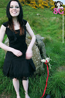 SGPics.com: Annalee - Bone Puppy