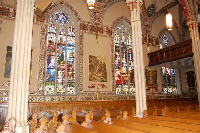 The Badger Catholic: St Mary's Church, Dubuque, IA - Statues, chalices ...