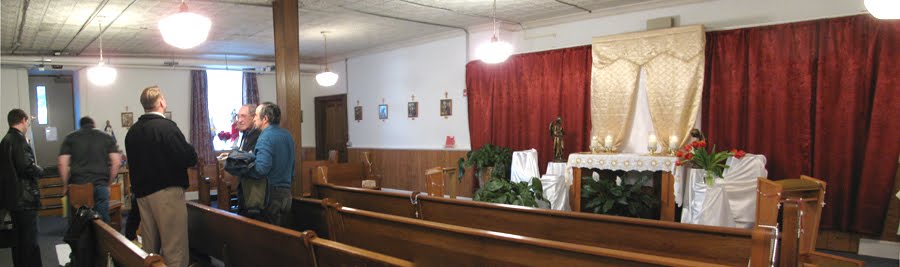 The Badger Catholic: Holy Redeemer Perpetual Adoration Chapel in Madison