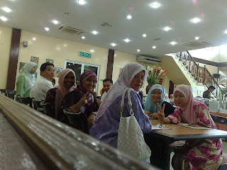 Malam hanya ada ala carte..