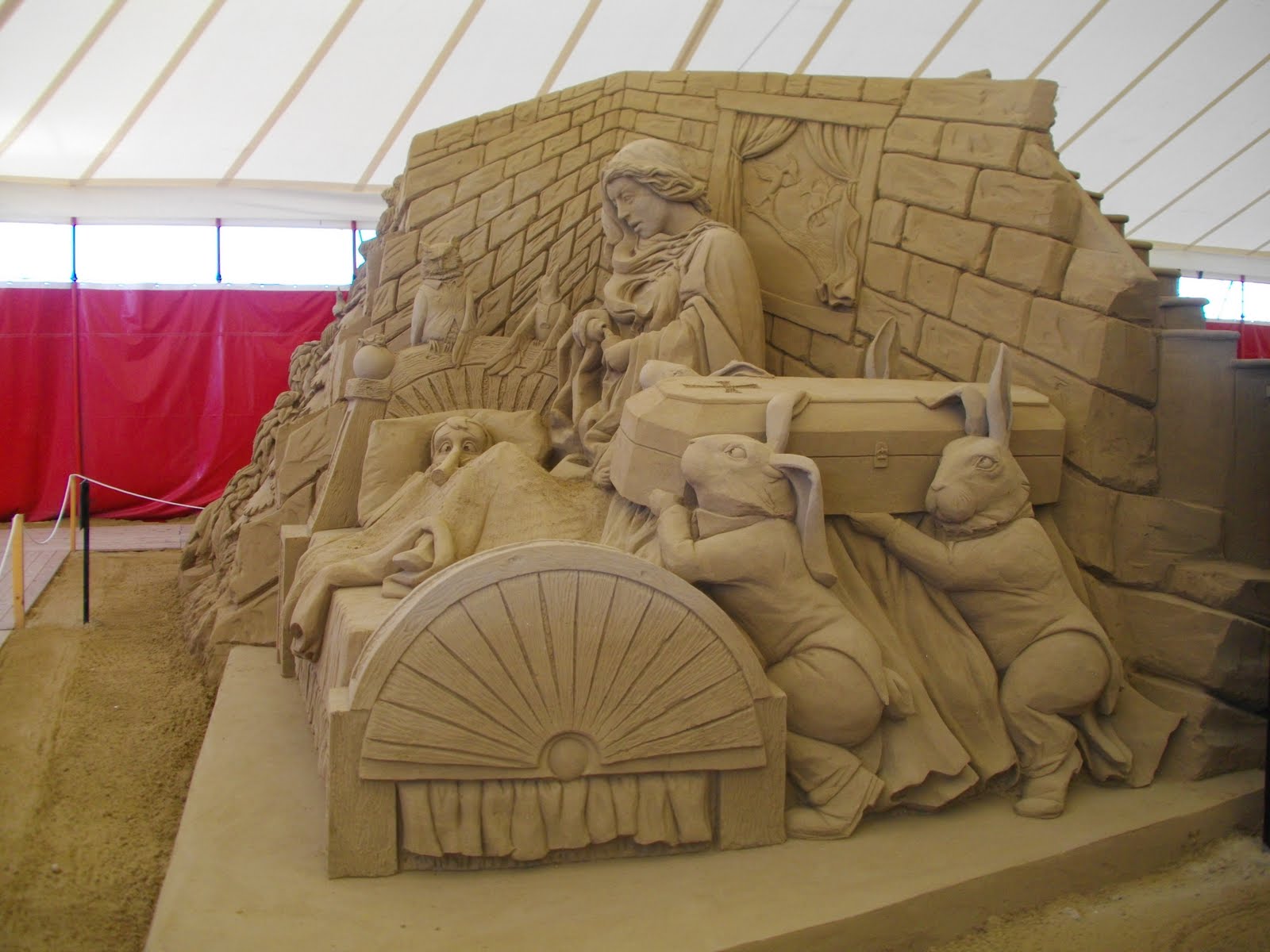 Sand sculpture, Lido di Jesolo, Italy - part 1 | Life in Luxembourg