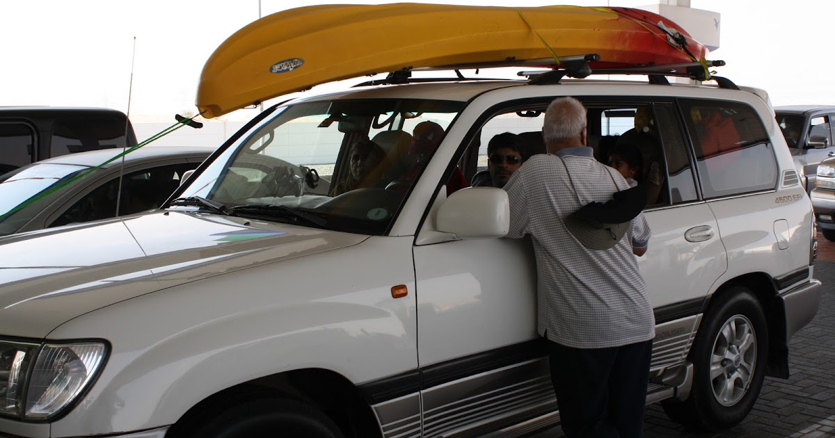 Through Traveler's Eyes: Kayaking in the Kalba Khor