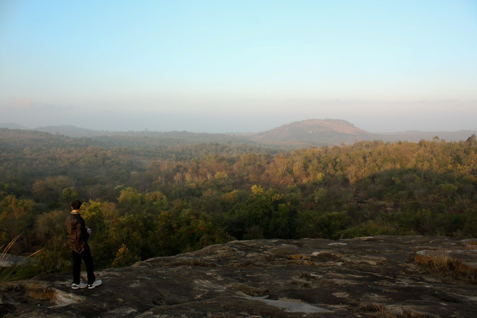Road to Destiny: Thattekere Lake (Kanive Mahadeshwara Lake) and the route